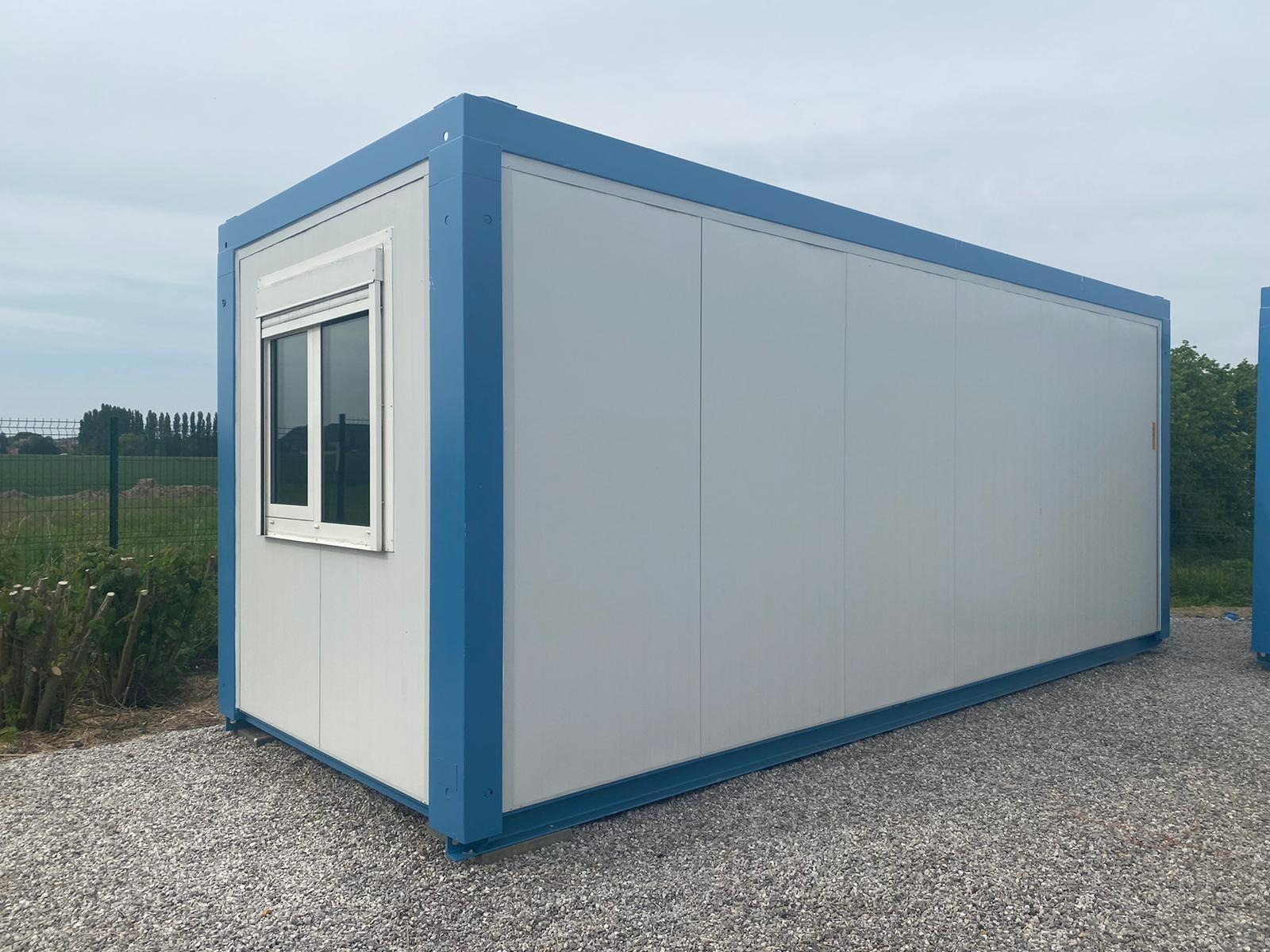 Conteneur bureau Algeco 6m x 2,44m - 2016 - CAREI CONTAINERS